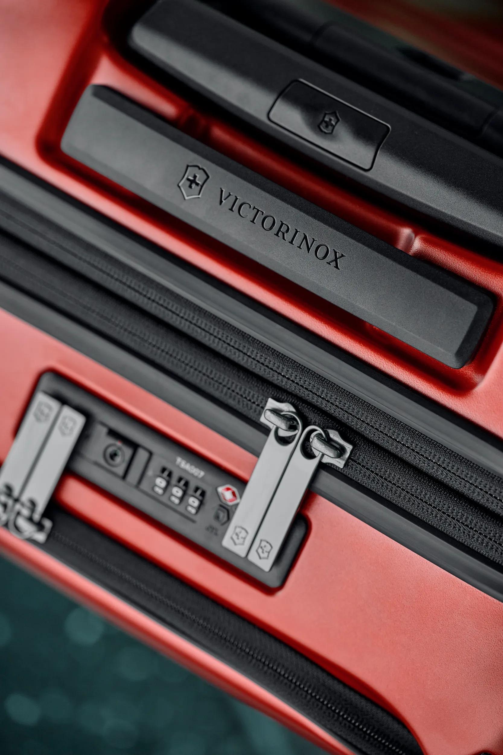 Luggage Lock Guide | Victorinox Germany & Austria