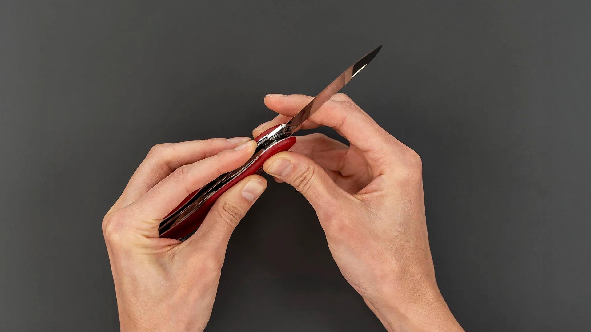 Swiss Army Knife™ Safety